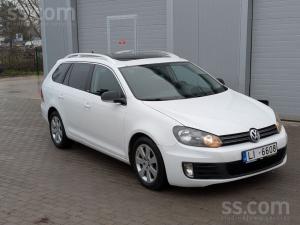 White Volkswagen Golf 2012 in Riga, with an engine capacity of 1.60 L and mileage of 358 thousand km for 4200 €, photo 2 on AUTOMOTO.COM.LV