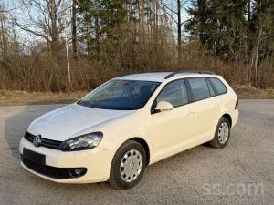 Balts Volkswagen Golf 2012 Rēzekne, ar dzinēja tilpumu 1.60 L un nobraukumu 269 tūkst. km par 3900 €, foto 3 vietnē AUTOMOTO.COM.LV