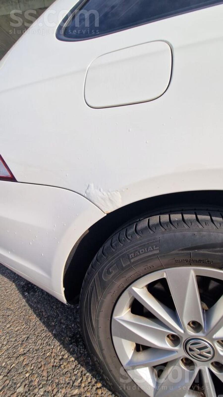 Balts Volkswagen Golf 2012 Rīga, ar dzinēja tilpumu 1.40 L un nobraukumu 256 tūkst. km par 1600 €, foto 18 vietnē AUTOMOTO.COM.LV