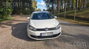Balts Volkswagen Golf 2012 Rīga, ar dzinēja tilpumu 1.60 L un nobraukumu 436 tūkst. km par 1100 €, foto 3 vietnē AUTOMOTO.COM.LV