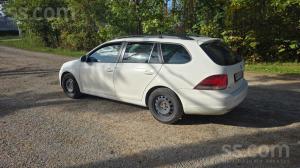 Balts Volkswagen Golf 2012 Rīga, ar dzinēja tilpumu 1.60 L un nobraukumu 436 tūkst. km par 1100 €, foto 5 vietnē AUTOMOTO.COM.LV