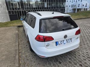White Volkswagen Golf 2013 in Vilnius, with an engine capacity of 1.60 L and mileage of 249 thousand km for 4700 €, photo 4 on AUTOMOTO.COM.LV