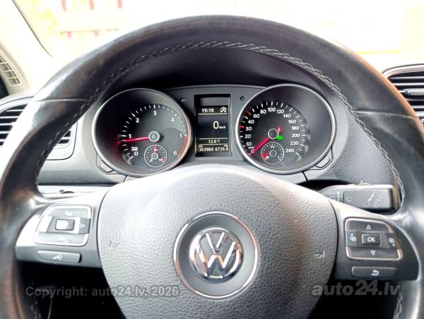 Balts Volkswagen Golf 2013 Tallina, ar dzinēja tilpumu 1.60 L un nobraukumu 349 tūkst. km par 3499 €, foto 9 vietnē AUTOMOTO.COM.LV