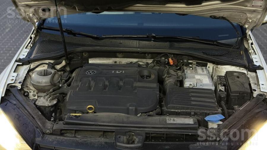 Balts Volkswagen Golf 2013 Rīga, ar dzinēja tilpumu 2.00 L un nobraukumu 299 tūkst. km par 7000 €, foto 7 vietnē AUTOMOTO.COM.LV