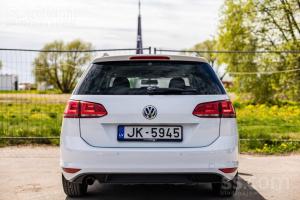 White Volkswagen Golf 2013 in Riga, with an engine capacity of 1.20 L and mileage of 246 thousand km for 5990 €, photo 9 on AUTOMOTO.COM.LV