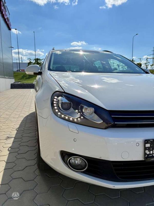 White Volkswagen Golf 2013 in Kaunas, with an engine capacity of 1.97 L and mileage of 284 thousand km for 5490 €, photo 9 on AUTOMOTO.COM.LV