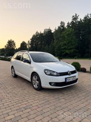 White Volkswagen Golf 2013 in Riga, with an engine capacity of 1.60 L and mileage of 285 thousand km for 2700 €, photo 4 on AUTOMOTO.COM.LV