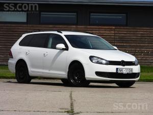White Volkswagen Golf 2013 in Riga, with an engine capacity of 1.60 L and mileage of 253 thousand km for 4700 €, photo 4 on AUTOMOTO.COM.LV