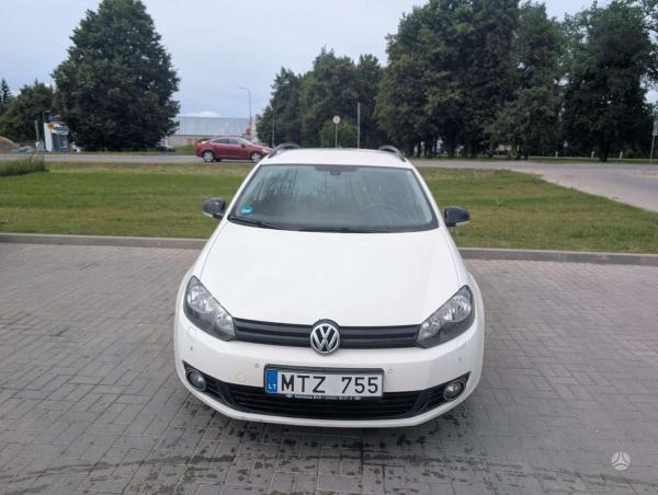 Balts Volkswagen Golf 2013 Viļņa, ar dzinēja tilpumu 1.60 L un nobraukumu 325 tūkst. km par 2250 €, foto 3 vietnē AUTOMOTO.COM.LV