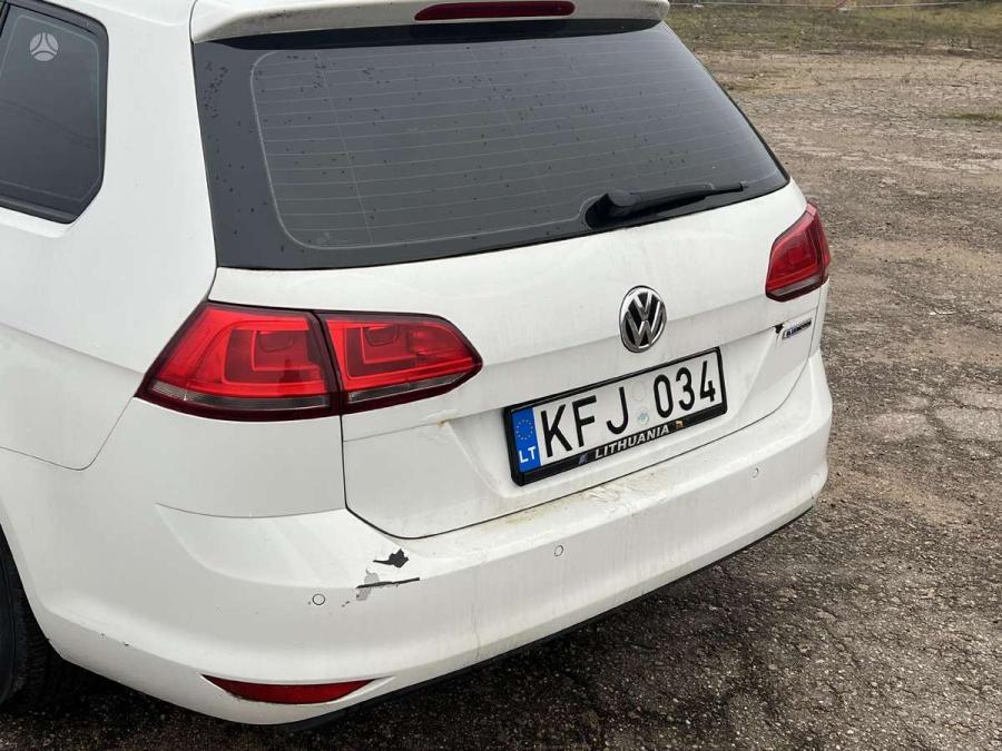 Balts Volkswagen Golf 2014 Kėdainiai, ar dzinēja tilpumu 1.40 L un nobraukumu 180 tūkst. km par 4500 €, foto 10 vietnē AUTOMOTO.COM.LV