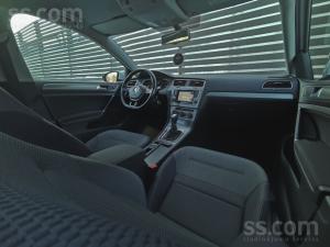 Balts Volkswagen Golf 2014 Rīga, ar dzinēja tilpumu 1.60 L un nobraukumu 332 tūkst. km par 5990 €, foto 13 vietnē AUTOMOTO.COM.LV