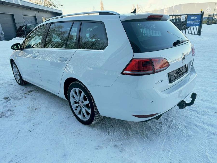 Balts Volkswagen Golf 2014 Kauņa, ar dzinēja tilpumu 1.20 L un nobraukumu 194 tūkst. km par 6200 €, foto 3 vietnē AUTOMOTO.COM.LV
