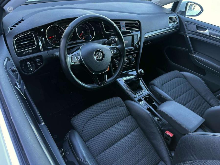 Balts Volkswagen Golf 2014 Kauņa, ar dzinēja tilpumu 1.20 L un nobraukumu 194 tūkst. km par 6200 €, foto 5 vietnē AUTOMOTO.COM.LV