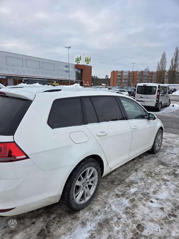 White Volkswagen Golf 2014 in Klaipeda, with an engine capacity of 1.97 L and mileage of 251 thousand km for 7300 €, photo 6 on AUTOMOTO.COM.LV