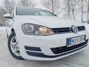 White Volkswagen Golf 2014 in Vilnius, with an engine capacity of 1.60 L and mileage of 254 thousand km for 5550 €, photo 9 on AUTOMOTO.COM.LV