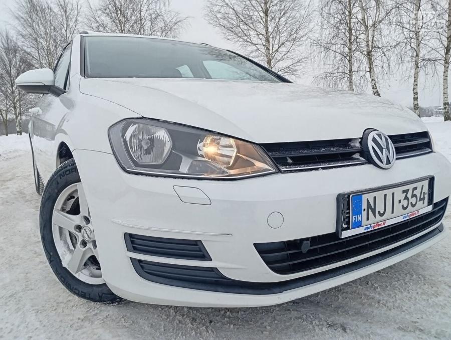 White Volkswagen Golf 2014 in Vilnius, with an engine capacity of 1.60 L and mileage of 254 thousand km for 5550 €, photo 9 on AUTOMOTO.COM.LV