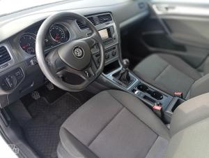 White Volkswagen Golf 2014 in Vilnius, with an engine capacity of 1.60 L and mileage of 254 thousand km for 5550 €, photo 17 on AUTOMOTO.COM.LV