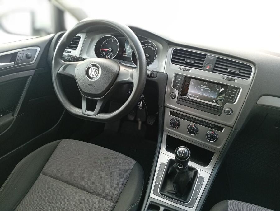 Balts Volkswagen Golf 2014 Viļņa, ar dzinēja tilpumu 1.60 L un nobraukumu 254 tūkst. km par 5550 €, foto 16 vietnē AUTOMOTO.COM.LV