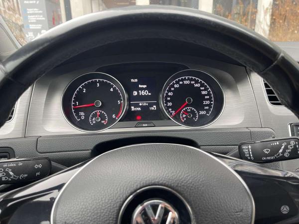 Balts Volkswagen Golf 2014 Viļņa, ar dzinēja tilpumu 1.60 L un nobraukumu 231 tūkst. km par 5500 €, foto 11 vietnē AUTOMOTO.COM.LV