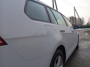 White Volkswagen Golf 2014 in Vilnius, with an engine capacity of 1.60 L and mileage of 254 thousand km for 5550 €, photo 9 on AUTOMOTO.COM.LV