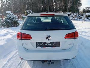 White Volkswagen Golf 2014 in Vilnius, with an engine capacity of 1.60 L and mileage of 254 thousand km for 5500 €, photo 6 on AUTOMOTO.COM.LV