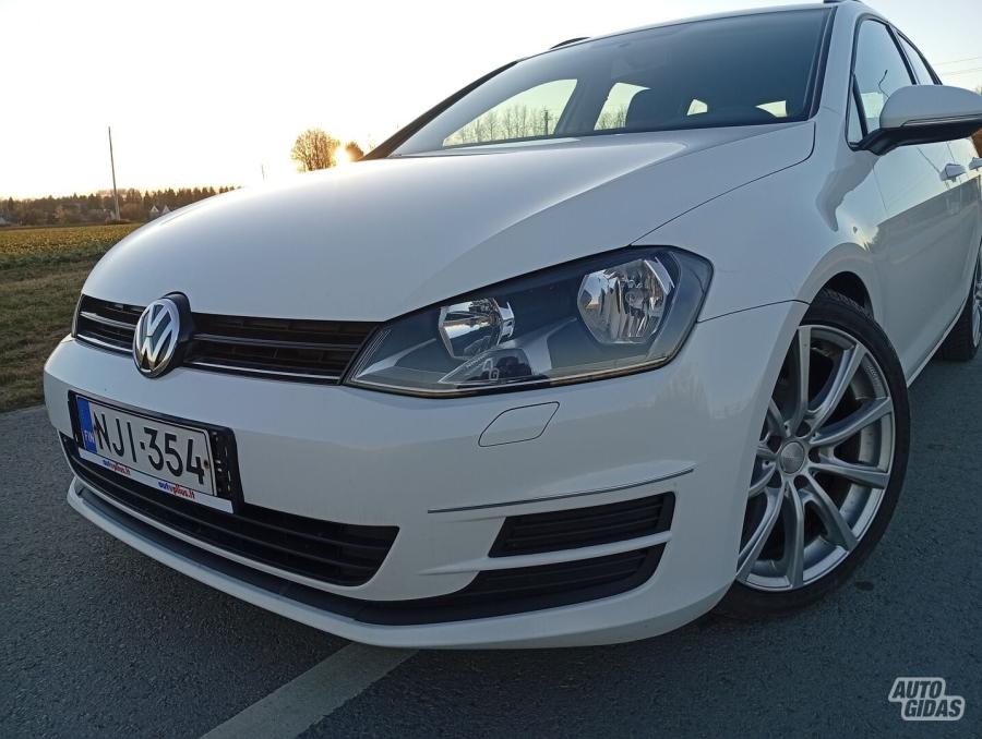 White Volkswagen Golf 2014 in Vilnius, with an engine capacity of 1.60 L and mileage of 254 thousand km for 5550 €, photo 7 on AUTOMOTO.COM.LV
