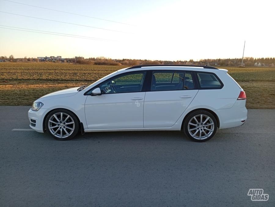 White Volkswagen Golf 2014 in Vilnius, with an engine capacity of 1.60 L and mileage of 254 thousand km for 5550 €, photo 11 on AUTOMOTO.COM.LV
