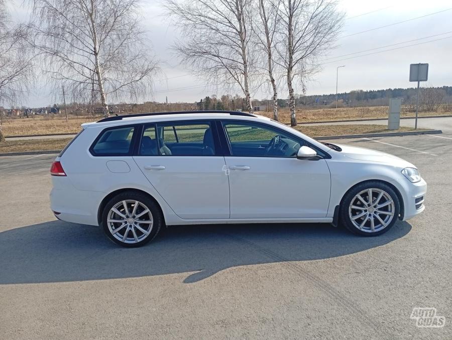 White Volkswagen Golf 2014 in Vilnius, with an engine capacity of 1.60 L and mileage of 254 thousand km for 5500 €, photo 11 on AUTOMOTO.COM.LV
