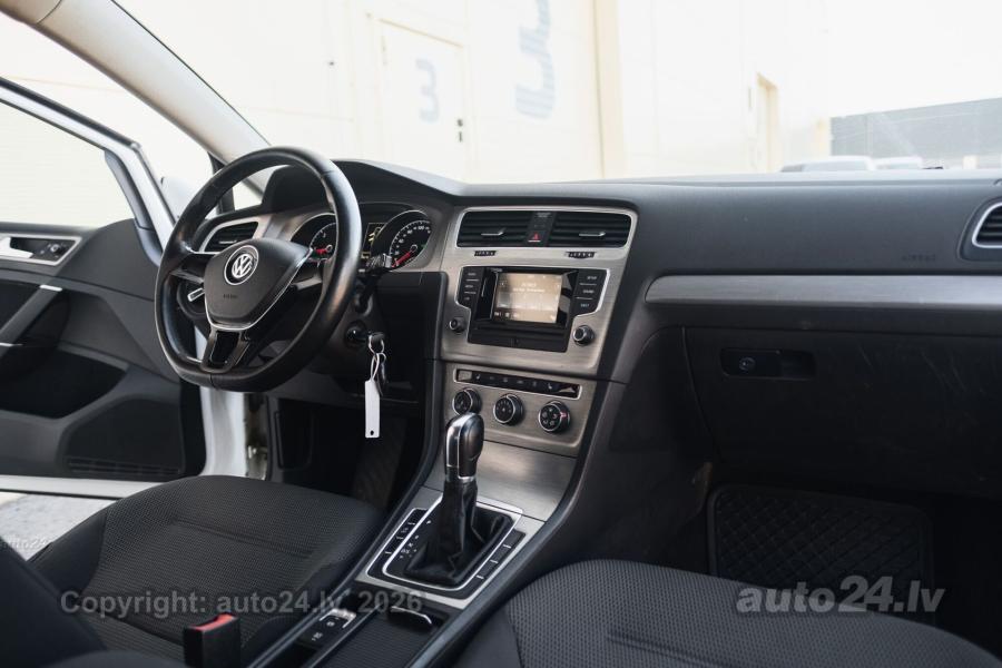 Balts Volkswagen Golf 2014 Tallina, ar dzinēja tilpumu 1.60 L un nobraukumu 278 tūkst. km par 6999 €, foto 10 vietnē AUTOMOTO.COM.LV
