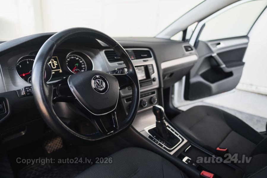 Balts Volkswagen Golf 2014 Tallina, ar dzinēja tilpumu 1.60 L un nobraukumu 278 tūkst. km par 6999 €, foto 16 vietnē AUTOMOTO.COM.LV