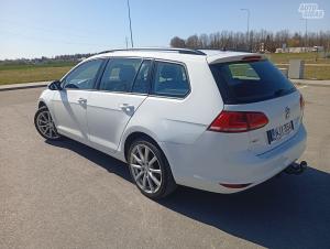 White Volkswagen Golf 2014 in Vilnius, with an engine capacity of 1.60 L and mileage of 254 thousand km for 5700 €, photo 5 on AUTOMOTO.COM.LV