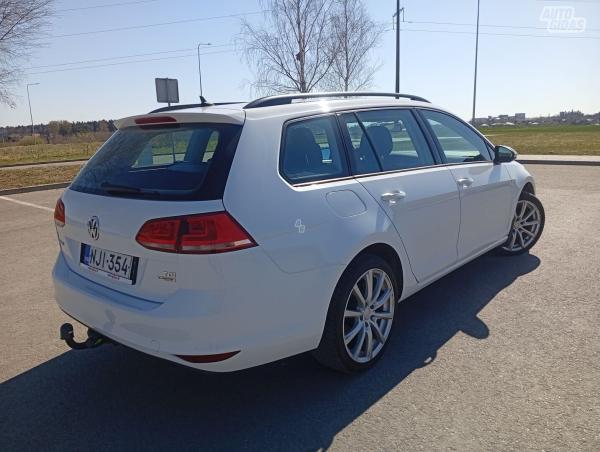 White Volkswagen Golf 2014 in Vilnius, with an engine capacity of 1.60 L and mileage of 254 thousand km for 5700 €, photo 5 on AUTOMOTO.COM.LV