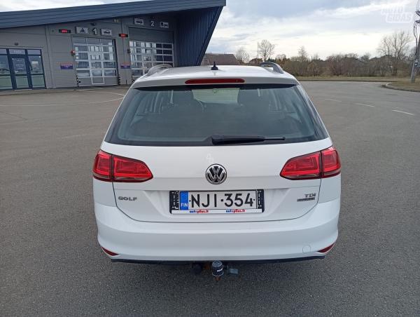 White Volkswagen Golf 2014 in Vilnius, with an engine capacity of 1.60 L and mileage of 254 thousand km for 5700 €, photo 6 on AUTOMOTO.COM.LV