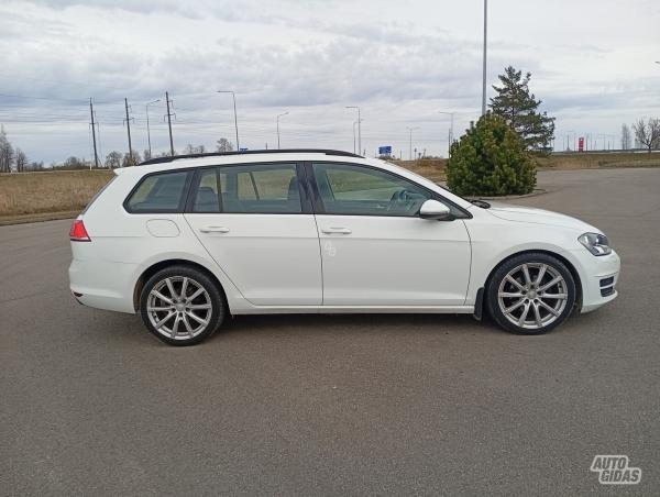 White Volkswagen Golf 2014 in Vilnius, with an engine capacity of 1.60 L and mileage of 254 thousand km for 5700 €, photo 8 on AUTOMOTO.COM.LV