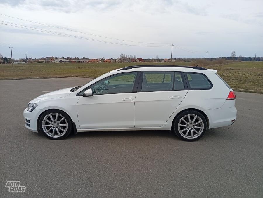 White Volkswagen Golf 2014 in Vilnius, with an engine capacity of 1.60 L and mileage of 254 thousand km for 5700 €, photo 8 on AUTOMOTO.COM.LV