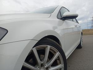 White Volkswagen Golf 2014 in Vilnius, with an engine capacity of 1.60 L and mileage of 254 thousand km for 5700 €, photo 12 on AUTOMOTO.COM.LV