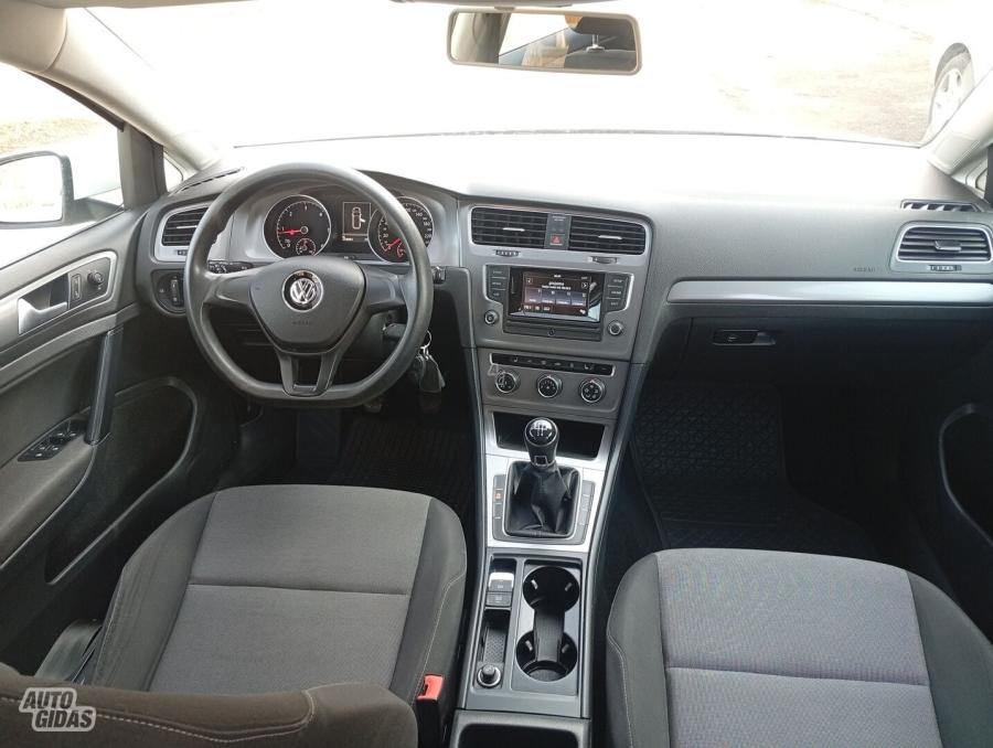 White Volkswagen Golf 2014 in Vilnius, with an engine capacity of 1.60 L and mileage of 254 thousand km for 5700 €, photo 19 on AUTOMOTO.COM.LV