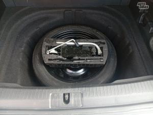 White Volkswagen Golf 2014 in Vilnius, with an engine capacity of 1.60 L and mileage of 254 thousand km for 5700 €, photo 30 on AUTOMOTO.COM.LV