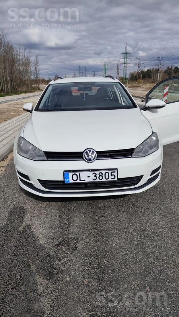 White Volkswagen Golf 2014 in Riga, with an engine capacity of 1.20 L and mileage of 85 thousand km for 6500 €, photo 1 on AUTOMOTO.COM.LV