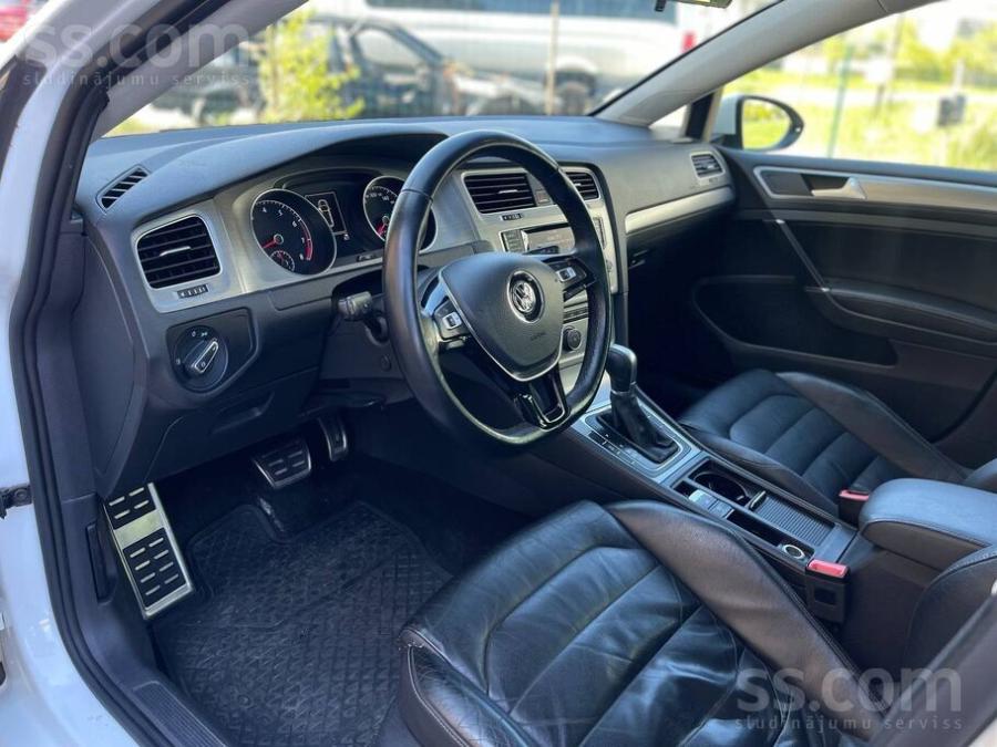 White Volkswagen Golf 2014 in Riga, with an engine capacity of 1.50 L and mileage of 312 thousand km for 6230 €, photo 13 on AUTOMOTO.COM.LV