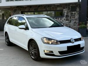 White Volkswagen Golf 2014 in Vilnius, with an engine capacity of 1.60 L and mileage of 358 thousand km for 5500 €, photo  on AUTOMOTO.COM.LV