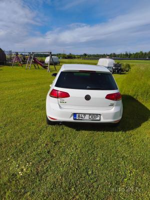 Balts Volkswagen Golf 2014 Tallina, ar dzinēja tilpumu 1.60 L un nobraukumu 301 tūkst. km par 6000 €, foto 7 vietnē AUTOMOTO.COM.LV