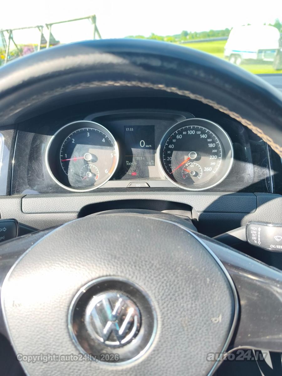 Balts Volkswagen Golf 2014 Tallina, ar dzinēja tilpumu 1.60 L un nobraukumu 301 tūkst. km par 6000 €, foto 10 vietnē AUTOMOTO.COM.LV