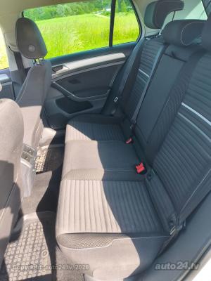 Balts Volkswagen Golf 2014 Tallina, ar dzinēja tilpumu 1.60 L un nobraukumu 301 tūkst. km par 6000 €, foto 12 vietnē AUTOMOTO.COM.LV