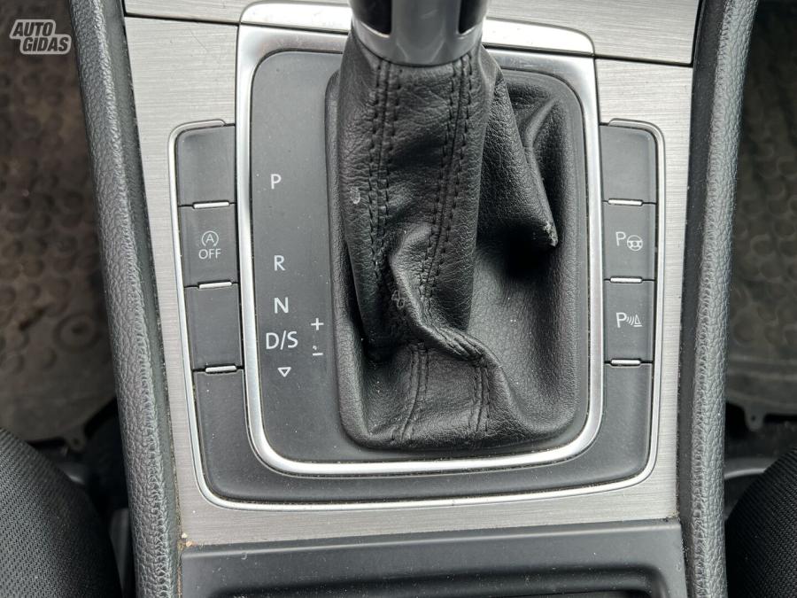Белый Фольксваген Гольф 2014 в Кедайняй, объемом двигателя 1.40 л и пробегом 181 тыс. км за 3100 €, фото 19 на AUTOMOTO.COM.LV