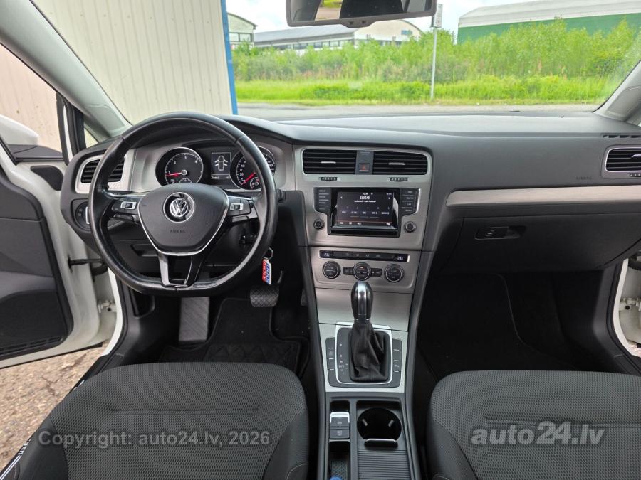 Balts Volkswagen Golf 2014 Tallina, ar dzinēja tilpumu 1.60 L un nobraukumu 228 tūkst. km par 7900 €, foto 14 vietnē AUTOMOTO.COM.LV