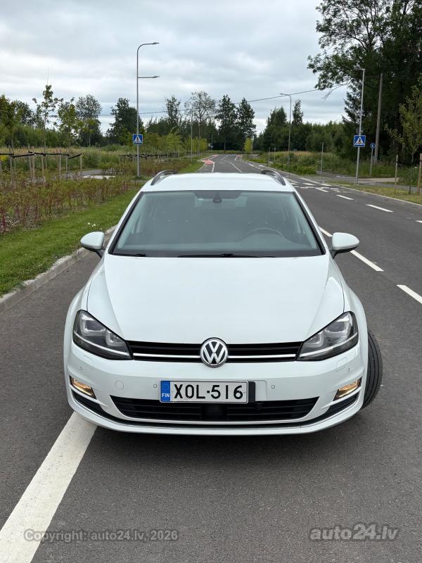 White Volkswagen Golf 2014 in Tartu, with an engine capacity of 2.00 L and mileage of 218 thousand km for 8800 €, photo 3 on AUTOMOTO.COM.LV