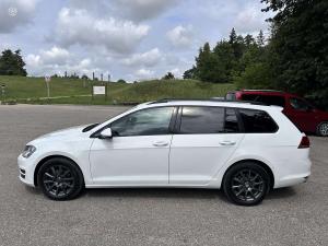 White Volkswagen Golf 2014 in Siauliai, with an engine capacity of 1.39 L and mileage of 182 thousand km for 4500 €, photo 9 on AUTOMOTO.COM.LV