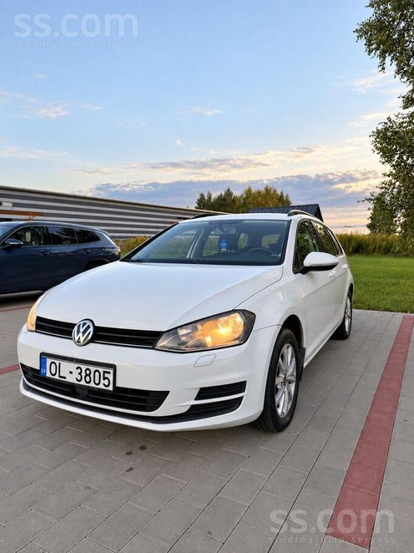 Balts Volkswagen Golf 2014 Rīga, ar dzinēja tilpumu 1.20 L un nobraukumu 86 tūkst. km par 5700 €, foto 3 vietnē AUTOMOTO.COM.LV