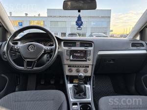 White Volkswagen Golf 2014 in Riga, with an engine capacity of 1.20 L and mileage of 86 thousand km for 5700 €, photo 13 on AUTOMOTO.COM.LV